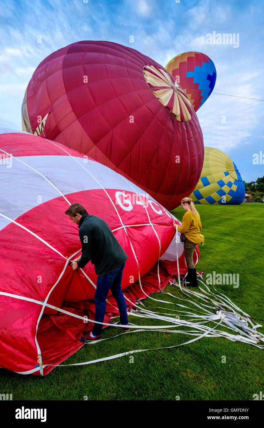 Balloons scotland hi-res stock photography and images - Alamy