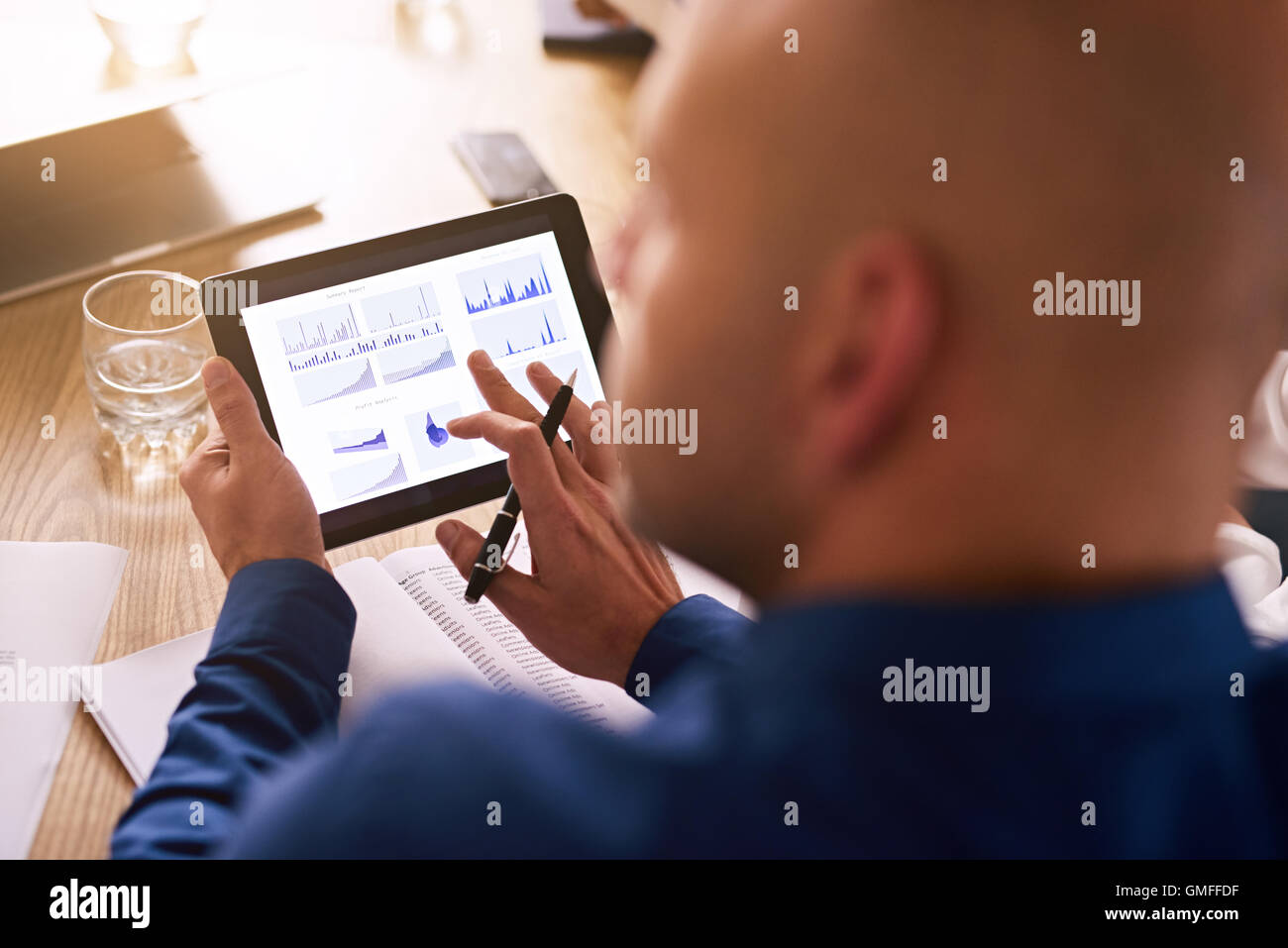 Hand held electronic computer hi-res stock photography and images - Alamy