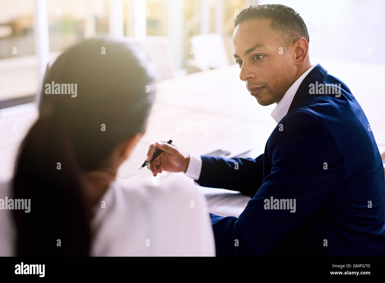Over the shoulder shot hi-res stock photography and images - Alamy