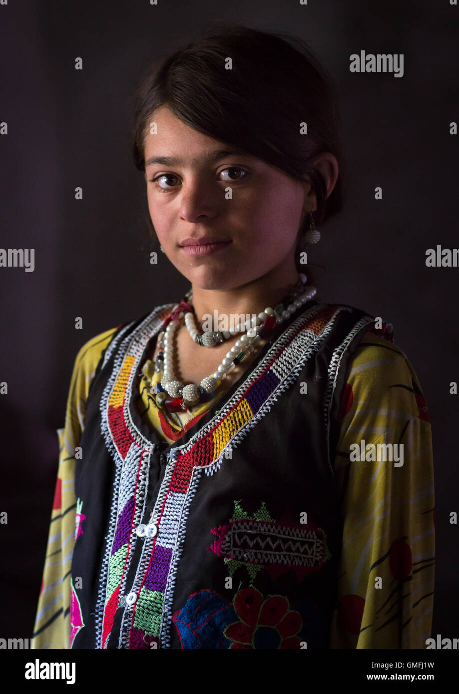 Afghan girl in traditional clothing, Badakhshan province, Wuzed ...