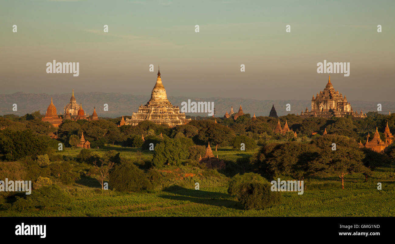 Ancient buddhist temples of Bagan Stock Photo - Alamy
