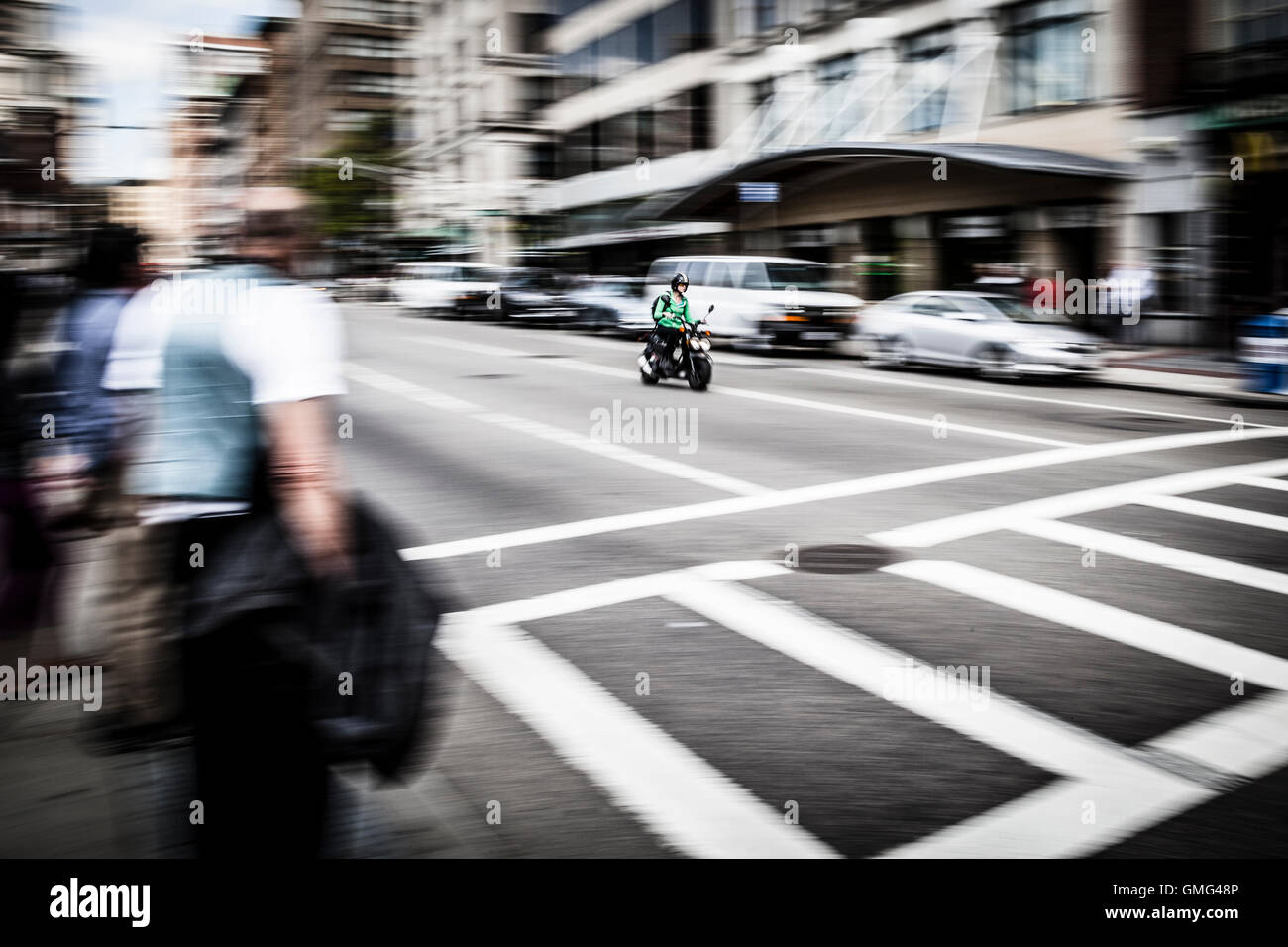 Moving motorcyclist hi-res stock photography and images - Alamy