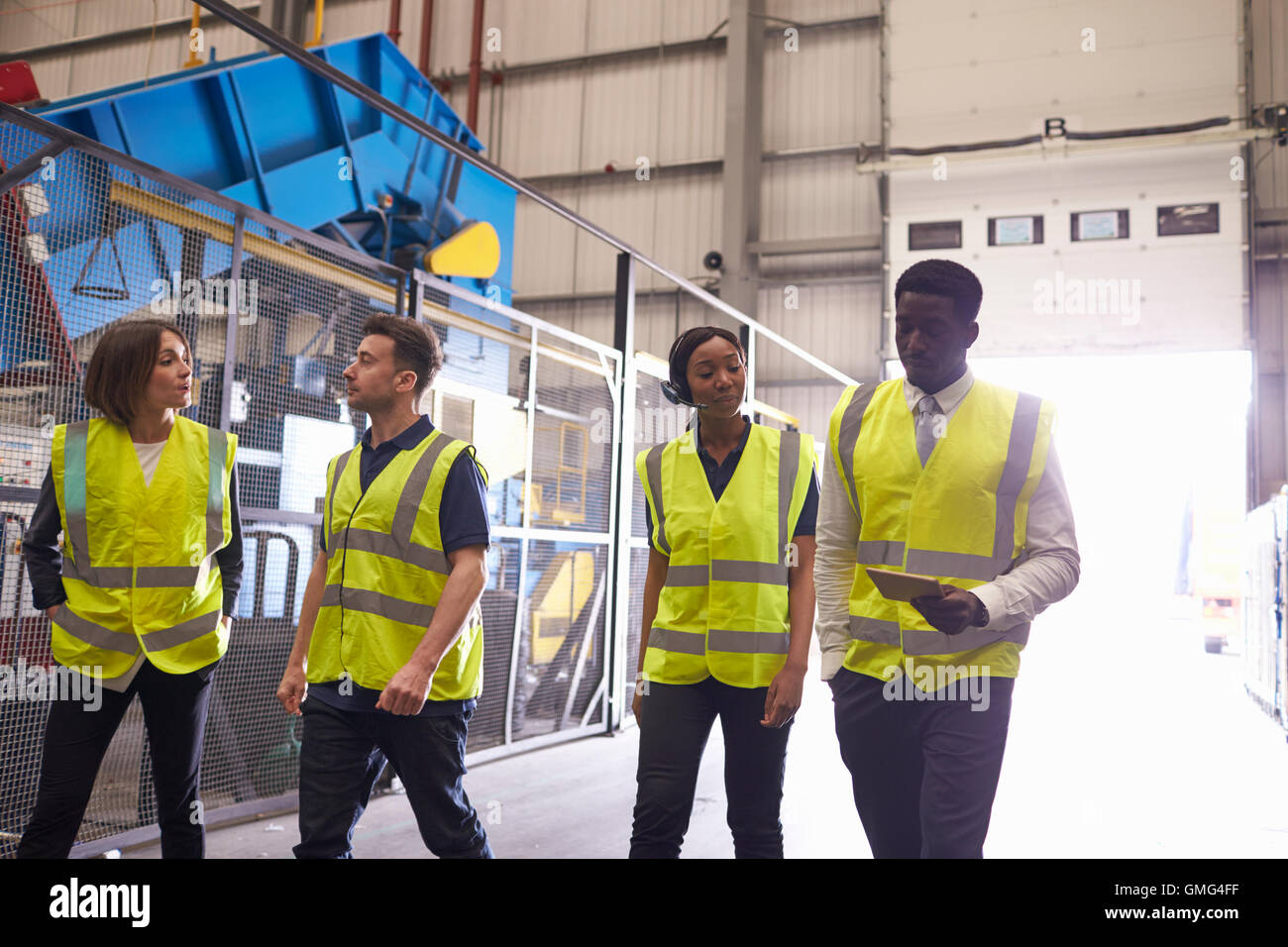 African american supervisor hi-res stock photography and images - Alamy