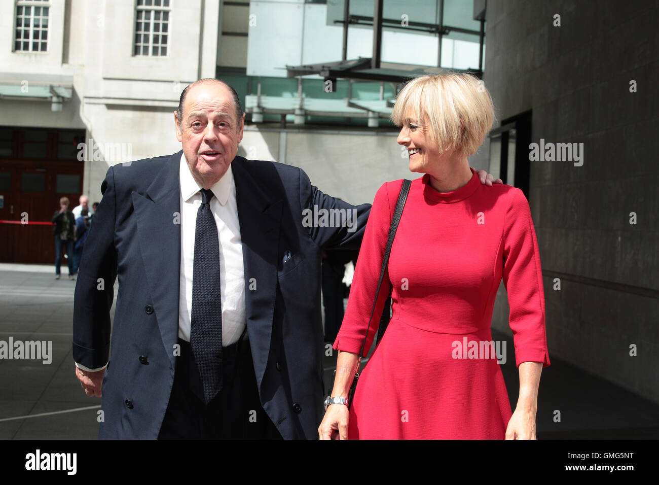 Nicholas soames 2016 hi-res stock photography and images - Alamy