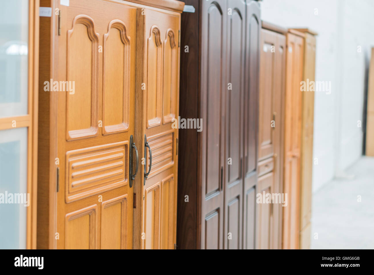 Cabinets hi-res stock photography and images - Alamy