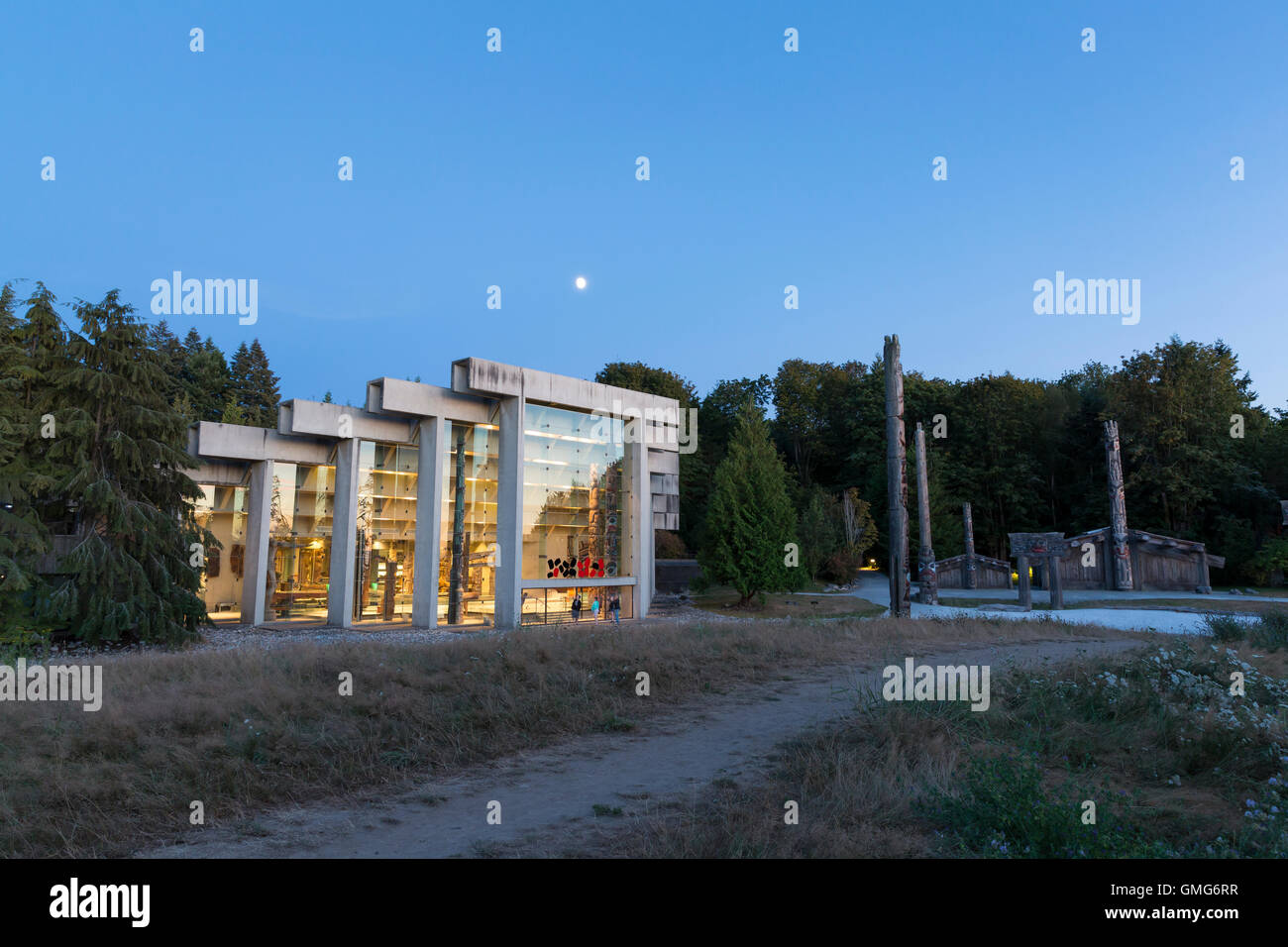 Vancouver, Canada: Moon rising over the Museum of Anthropology at the ...