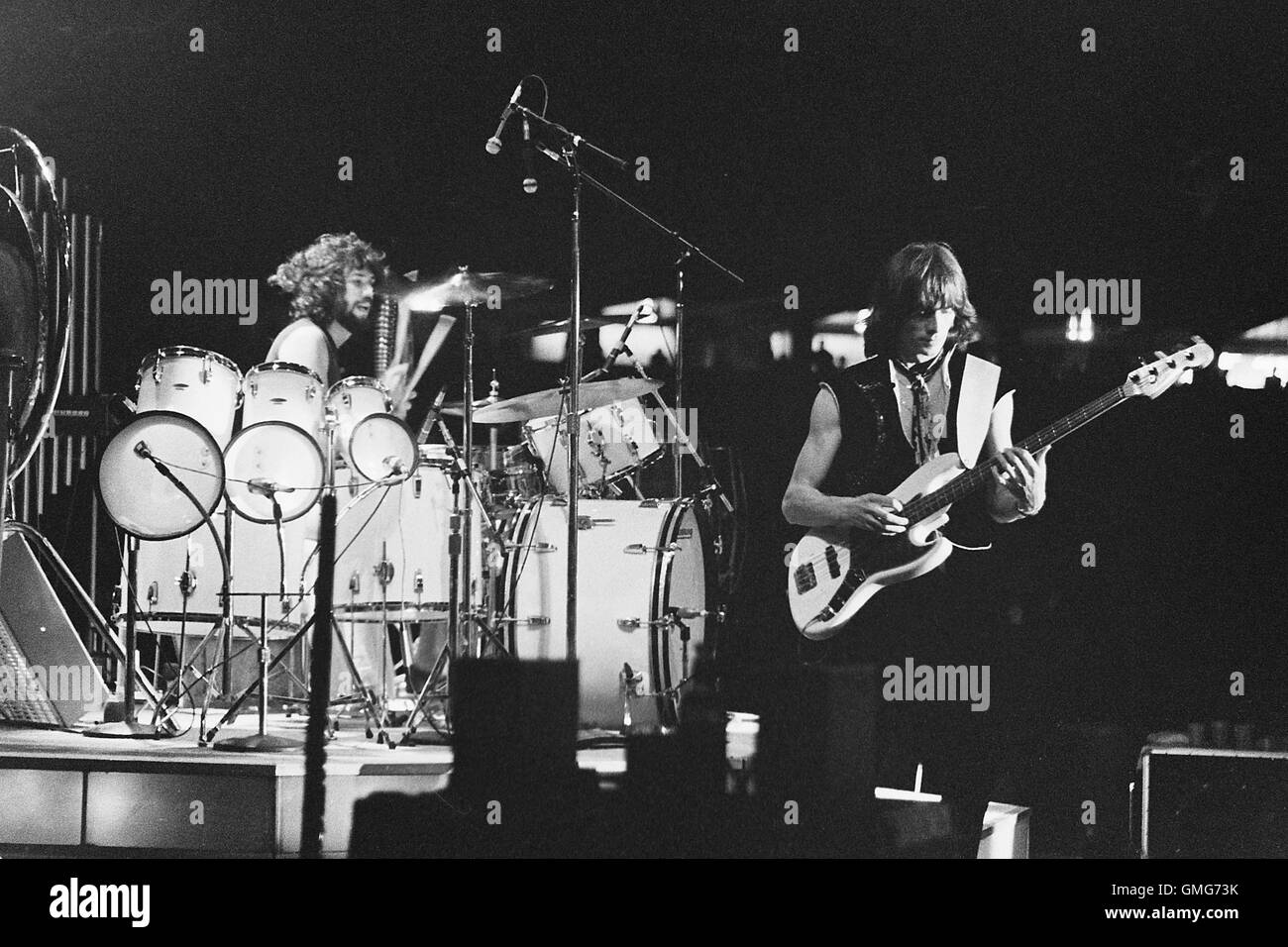 HEART performing live in Los Angeles, CA in 1979. Photo © Kevin Estrada ...