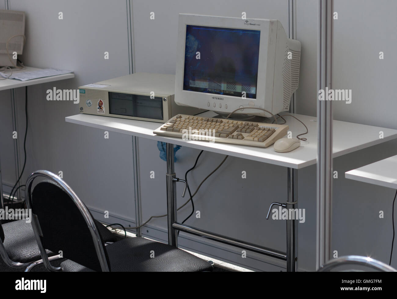 Old pc crt monitor keyboard hi-res stock photography and images - Alamy