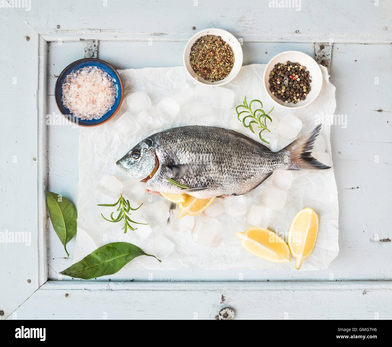 Sea Bream And Sea Bream High Resolution Stock Photography and Images ...