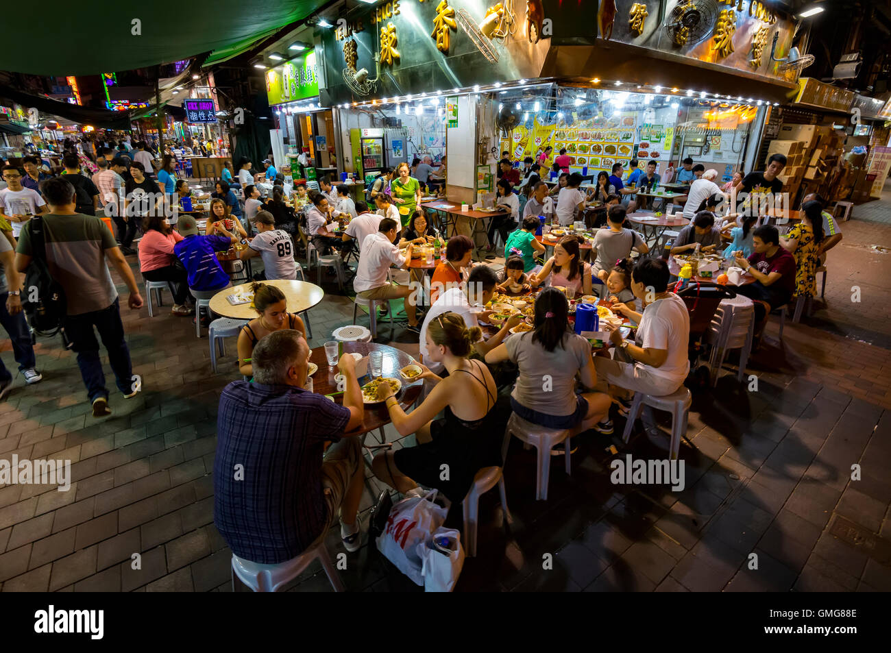 The famous Temple street night market, Kowloon, Hong Kong Stock Photo ...