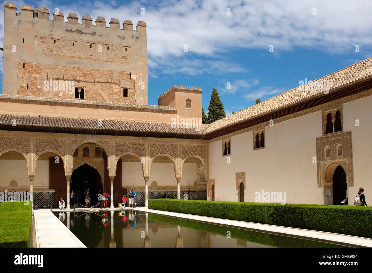 Court myrtles torre de comares hi-res stock photography and images - Alamy