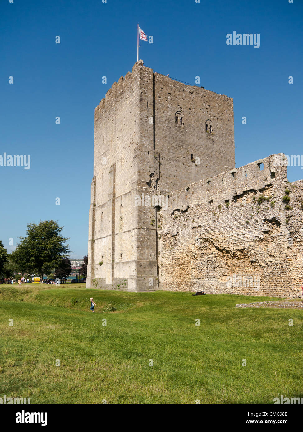 Portchester castle keep hi-res stock photography and images - Alamy