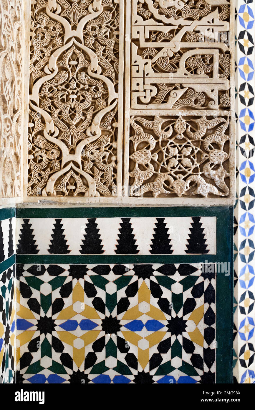 Plaster tiles hi-res stock photography and images - Alamy
