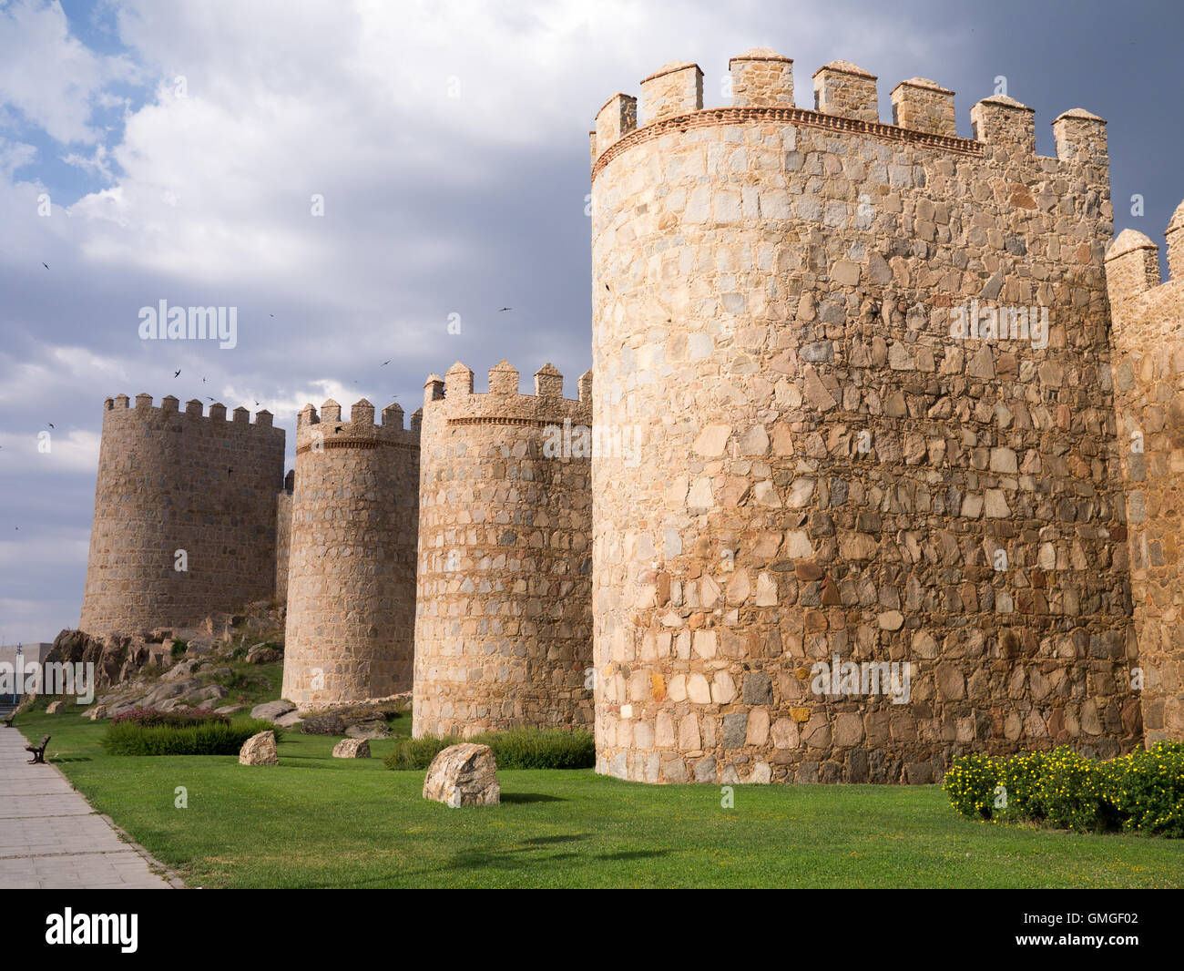 The medieval walls of Ávila, Castile and Leon, Spain Stock Photo - Alamy