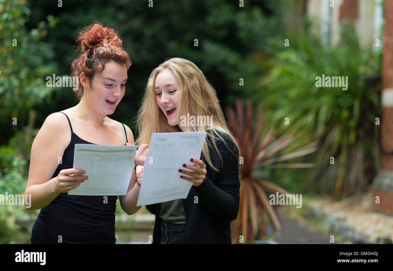 Gcse Students High Resolution Stock Photography and Images - Alamy