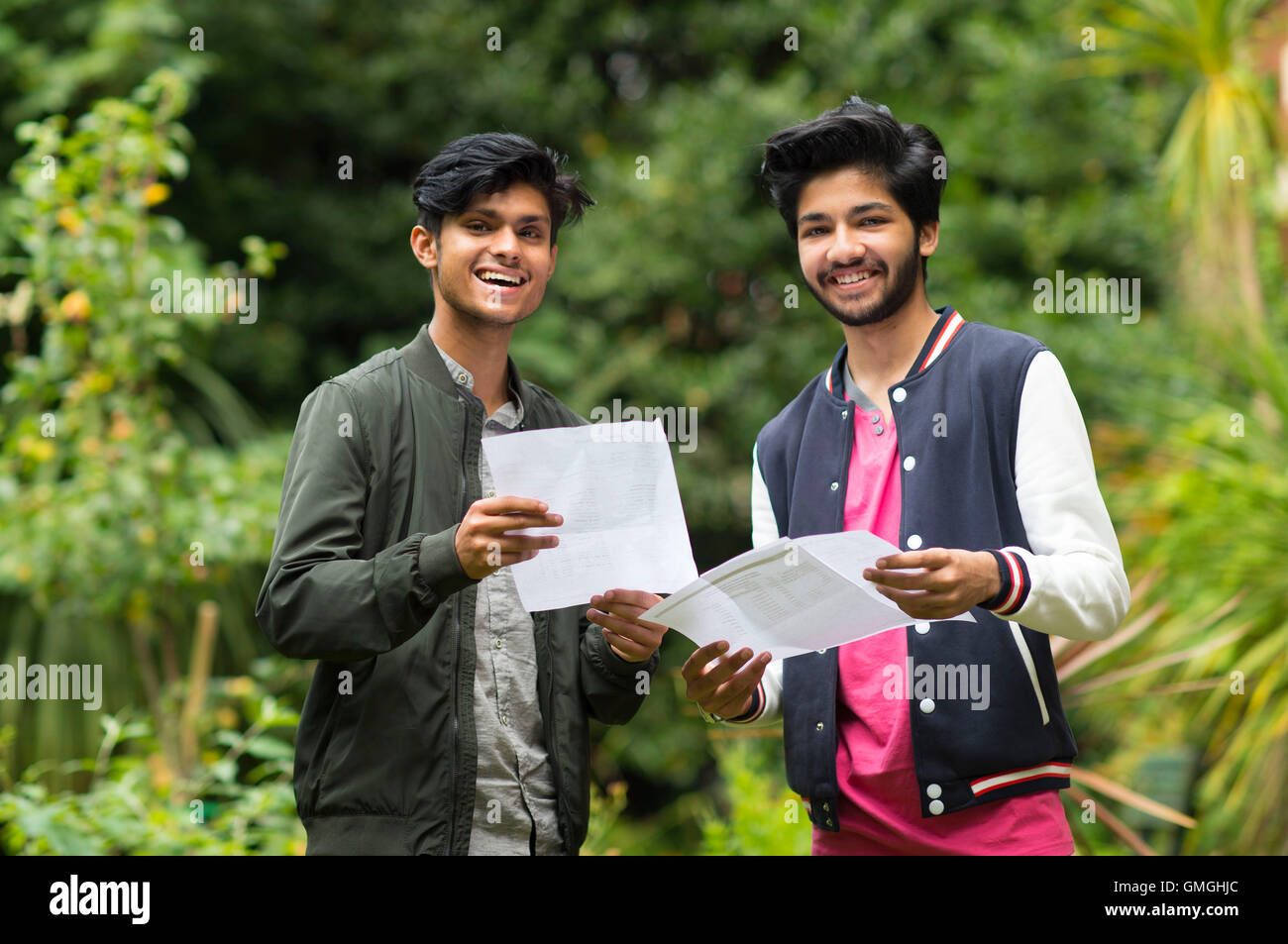 Gcse students hi-res stock photography and images - Alamy