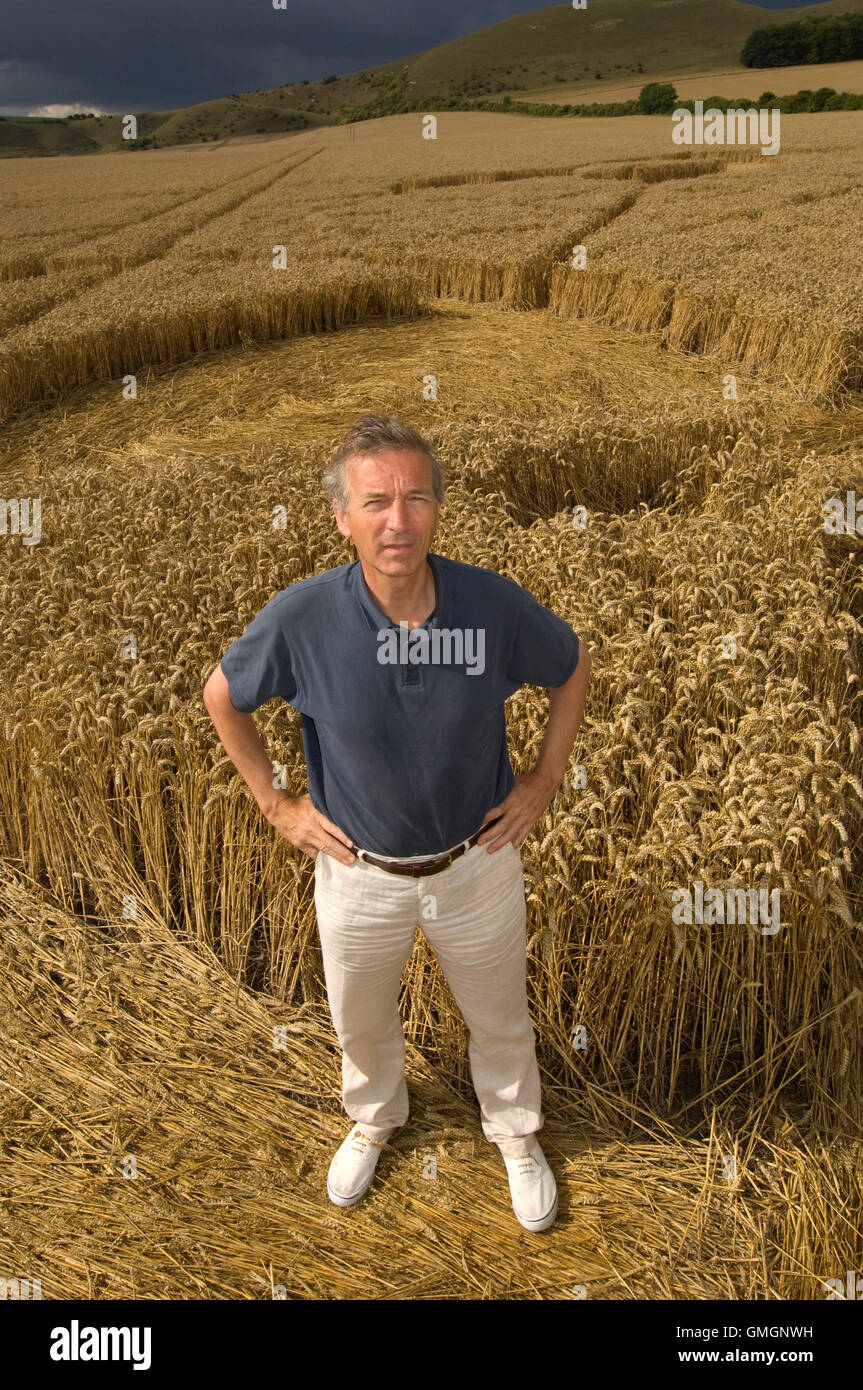 Crop circle investigator Clive Aslet ( Croppy/Croppies) searching for ...