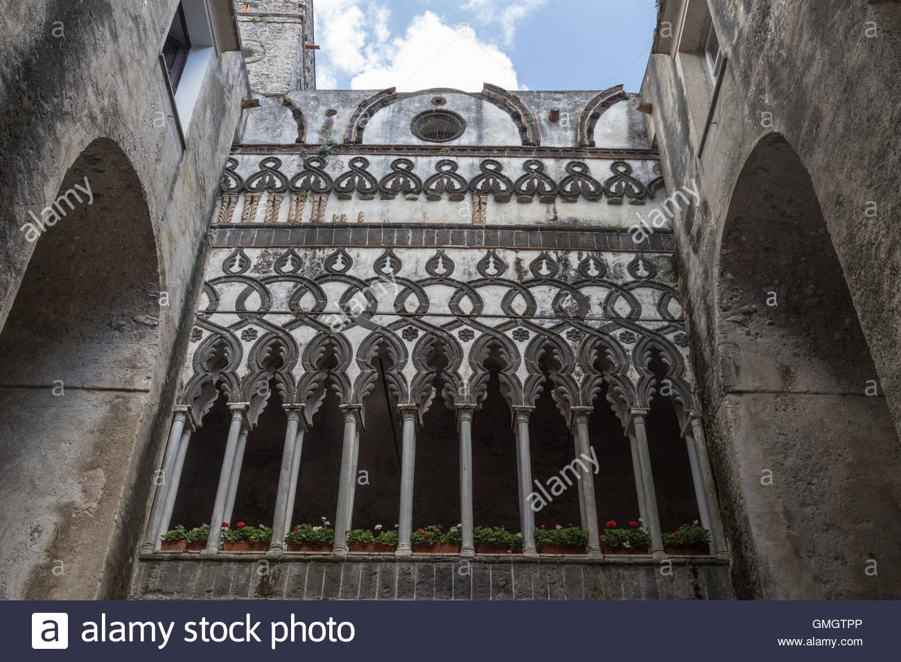 Terracotta Frieze High Resolution Stock Photography and Images - Alamy