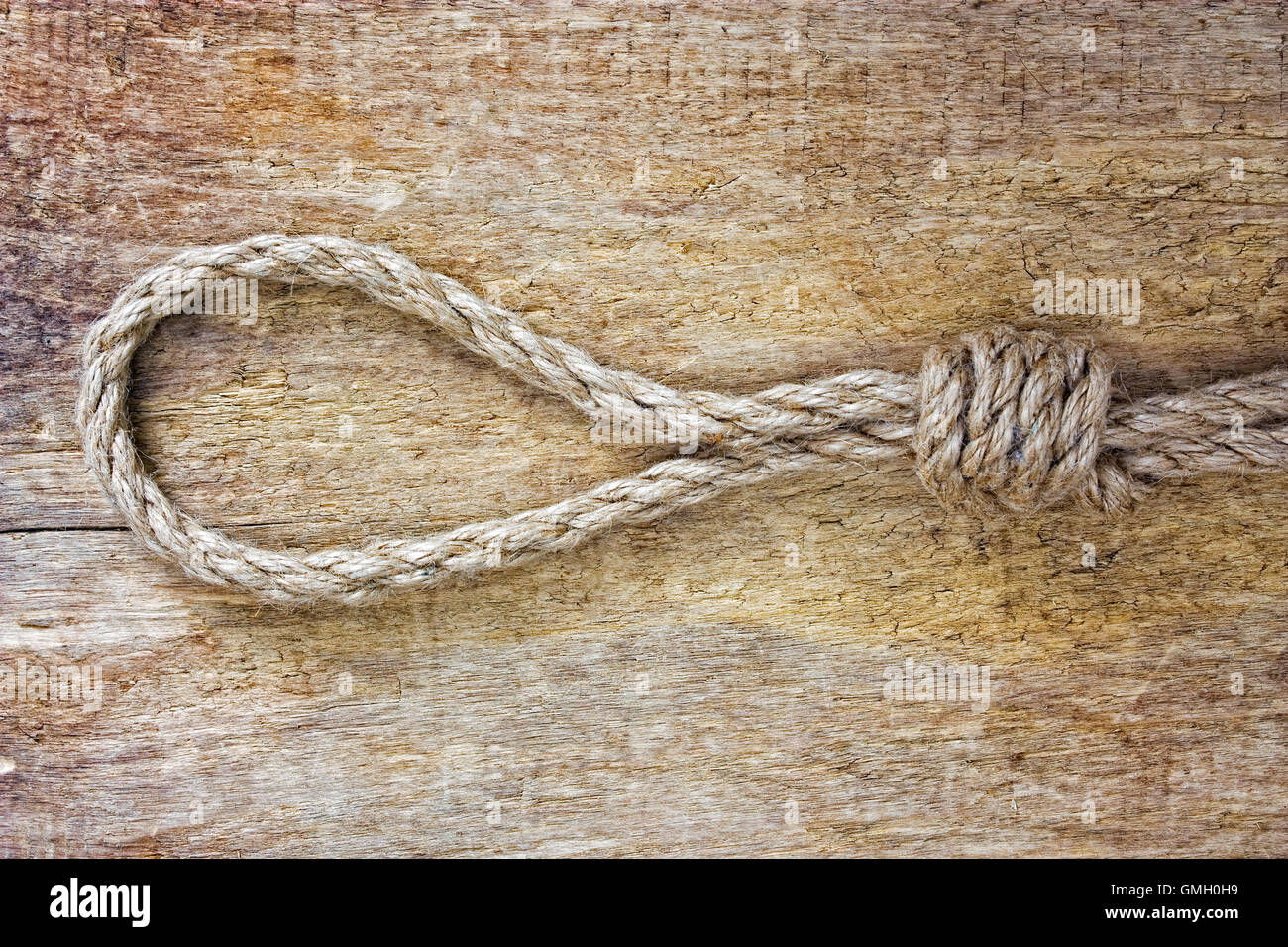 Rope with knots Stock Photo - Alamy
