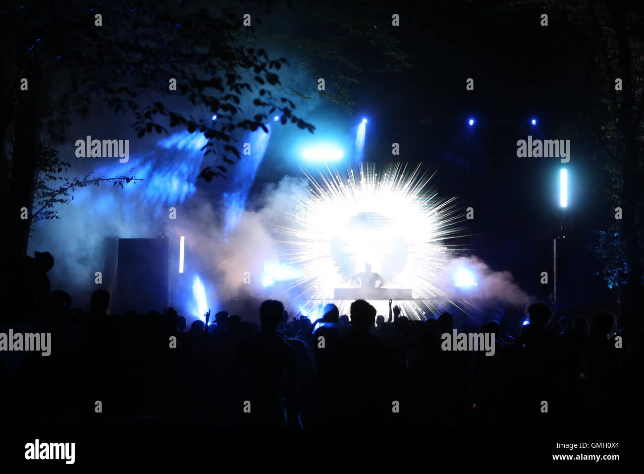 Concert stage at night with lighting equipment Stock Photo - Alamy