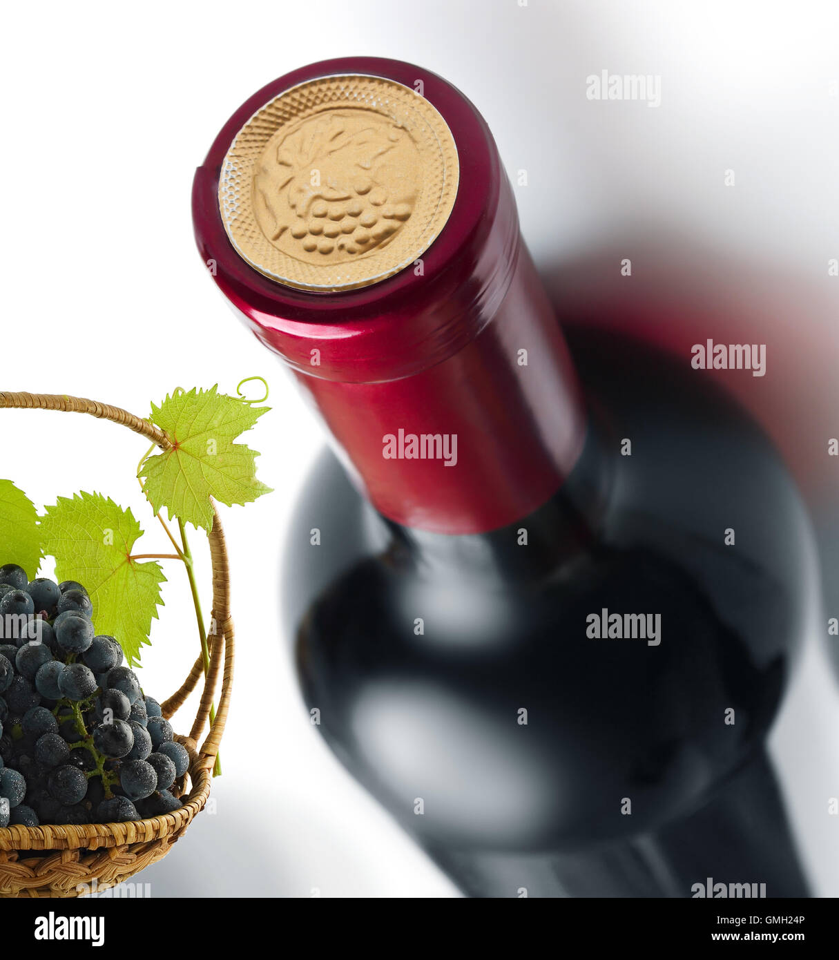 bottle of wine Stock Photo - Alamy
