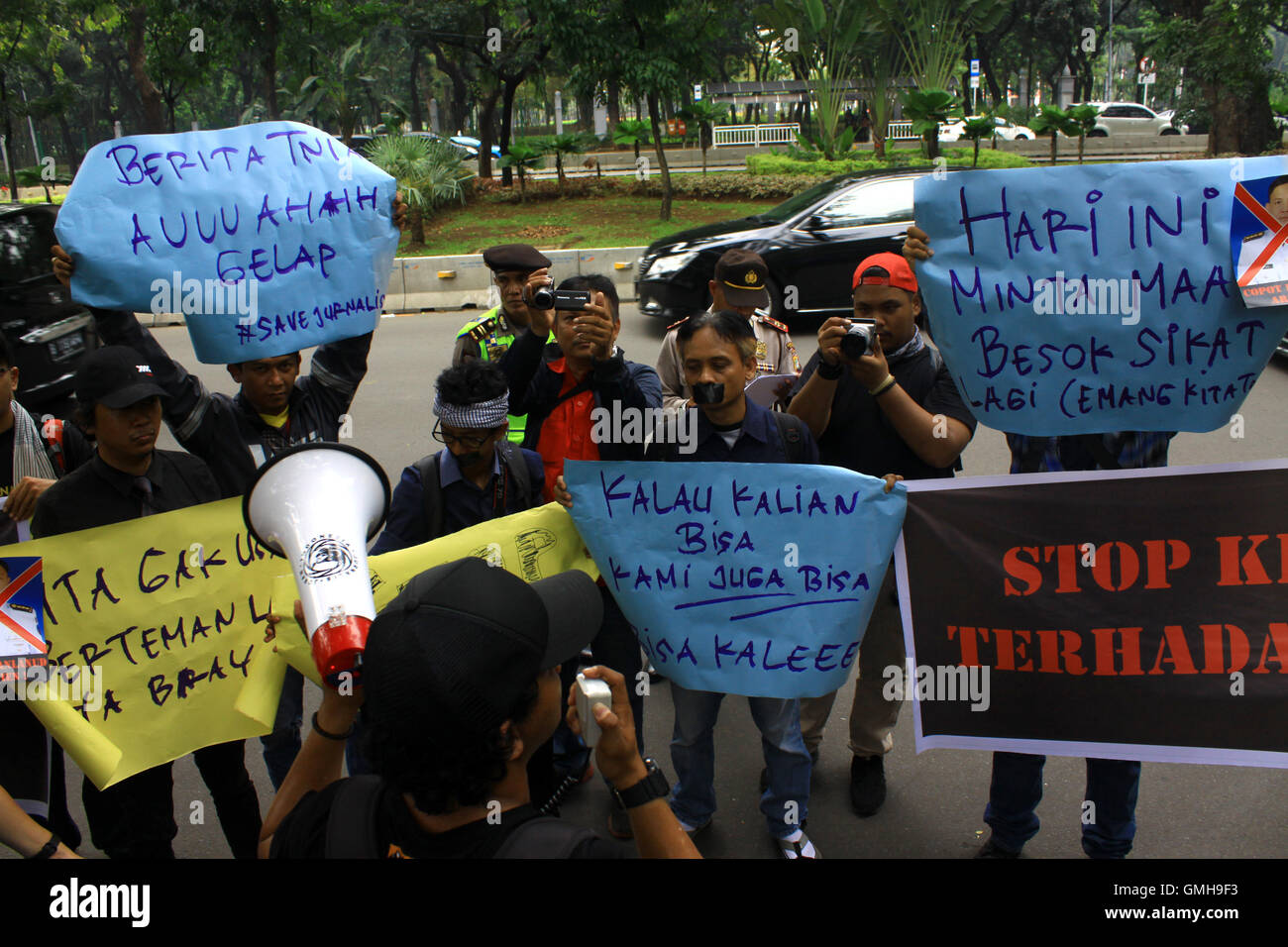Medan merdeka street in jakarta hi-res stock photography and images - Alamy