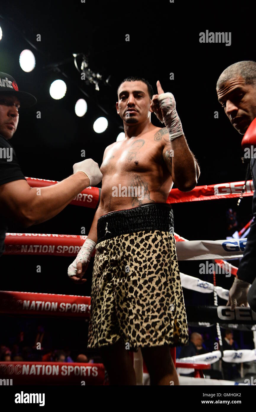 NEW YORK, NY - JANUARY 09: Jerry Odom Battles Andrew Hernandez at the ...