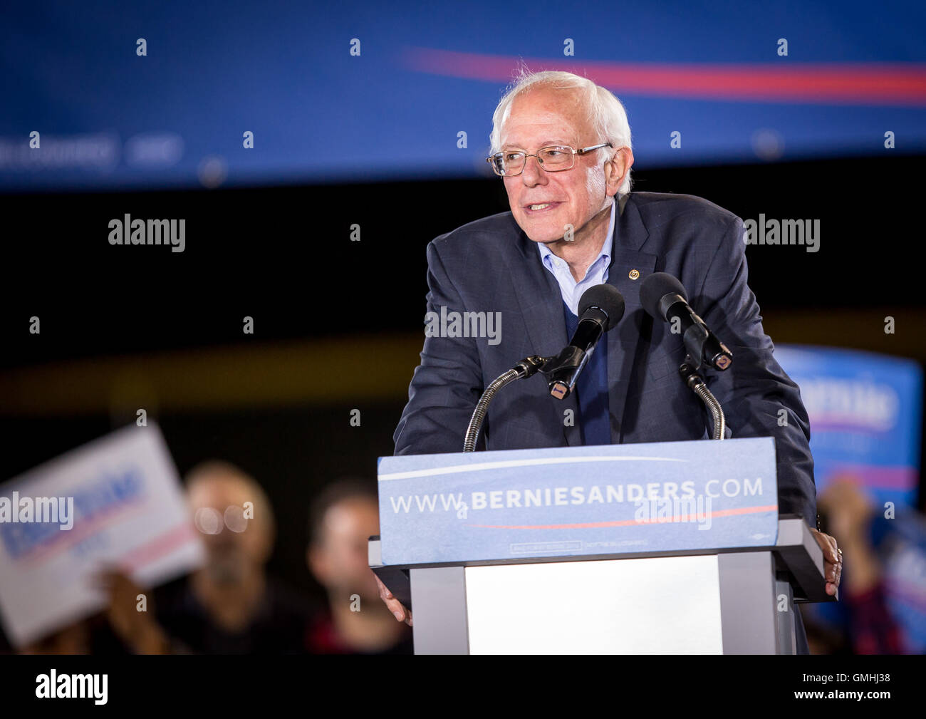 LAS VEGAS, NV - November 8, 2015: Bernie Sanders rally in North Las ...