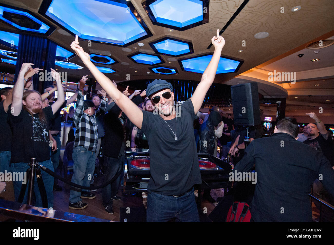 LAS VEGAS, NV - November 15, 2015: ***HOUSE COVERAGE*** Tom Morello ...