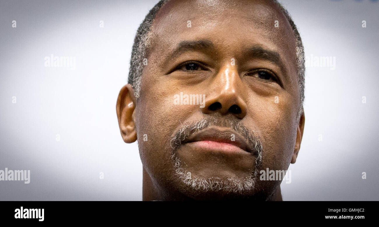 HENDERSON, NV - November 15, 2015: Dr. Ben Carson Rally at Henderson ...
