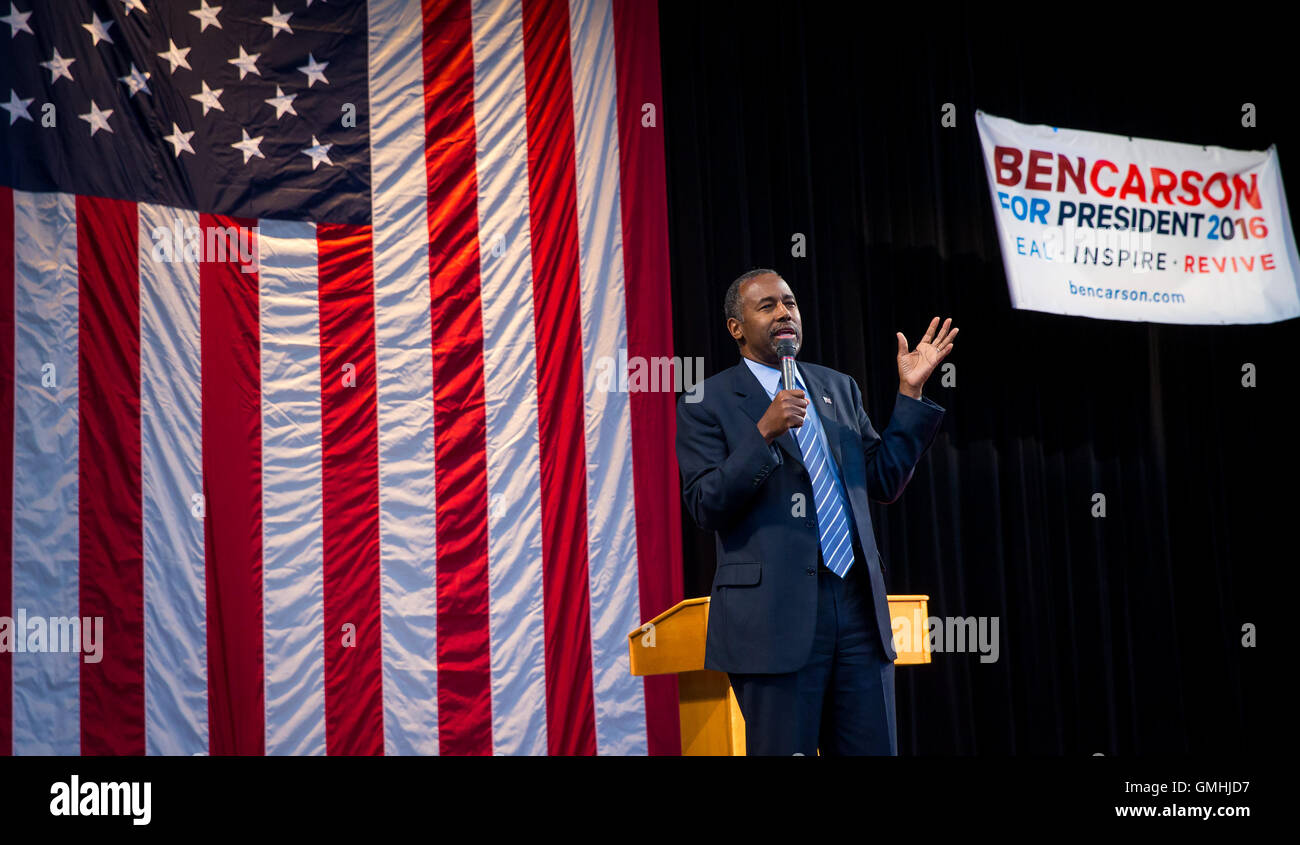 HENDERSON, NV - November 15, 2015: Dr. Ben Carson Rally at Henderson ...