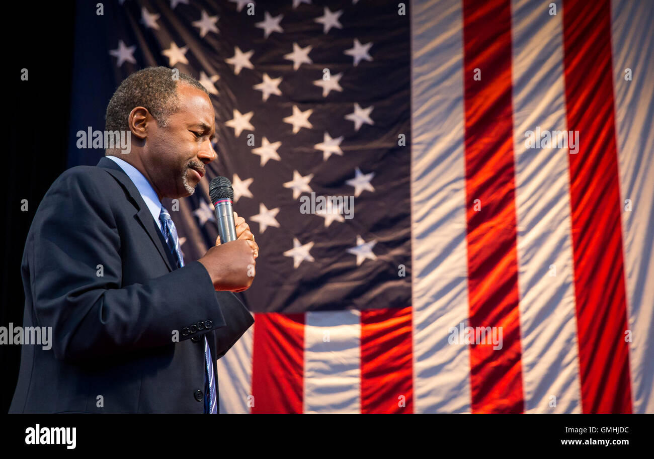 HENDERSON, NV - November 15, 2015: Dr. Ben Carson Rally at Henderson ...