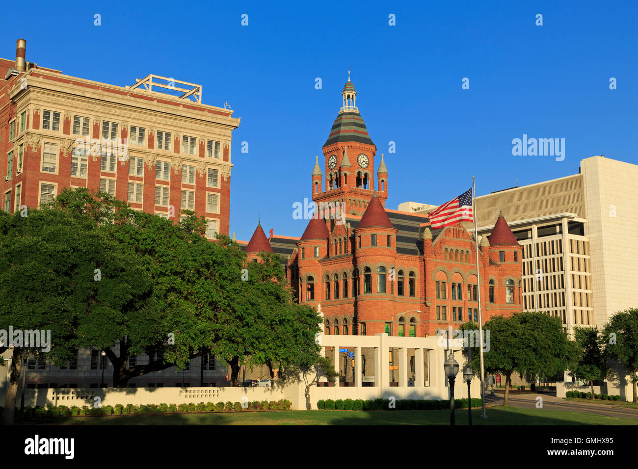 Dealey plaza hi-res stock photography and images - Alamy