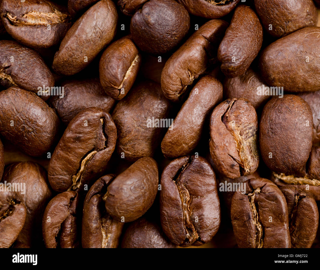 Coffee beans background Stock Photo - Alamy