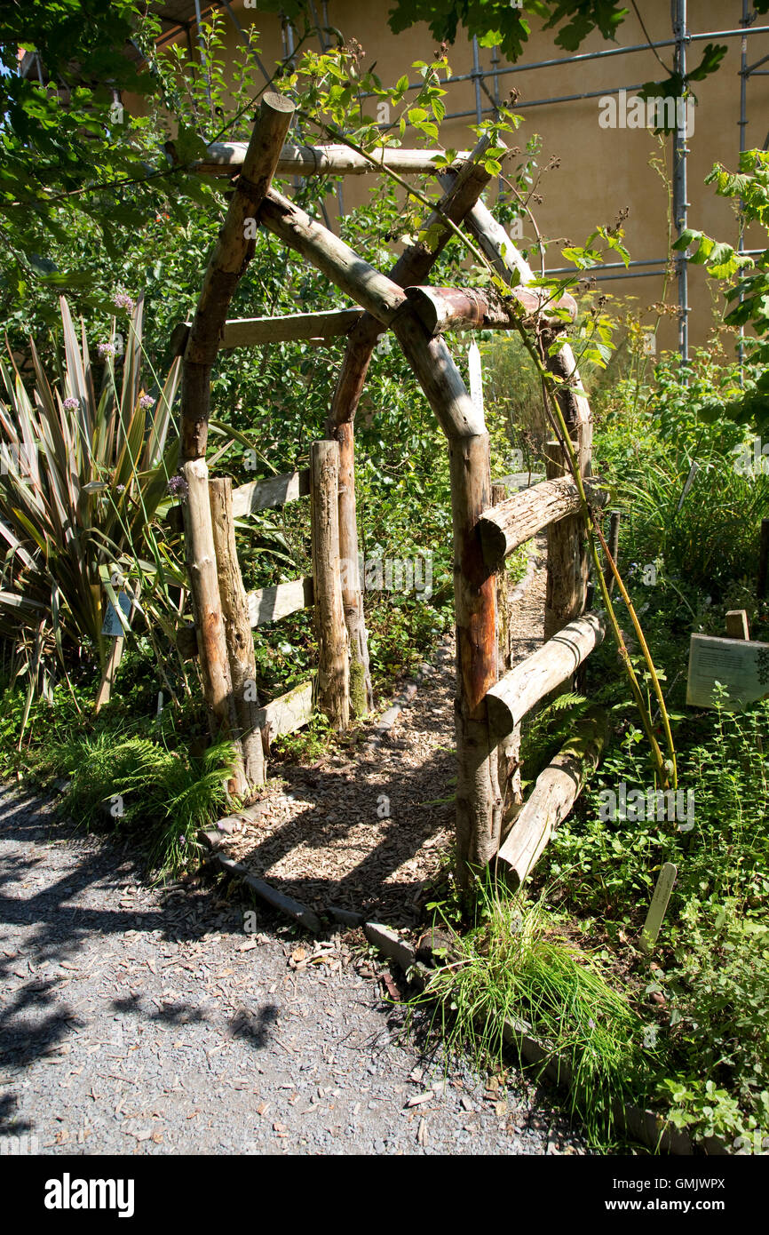 Rustic rough timber arch in garden Centre for Alternative Technology ...