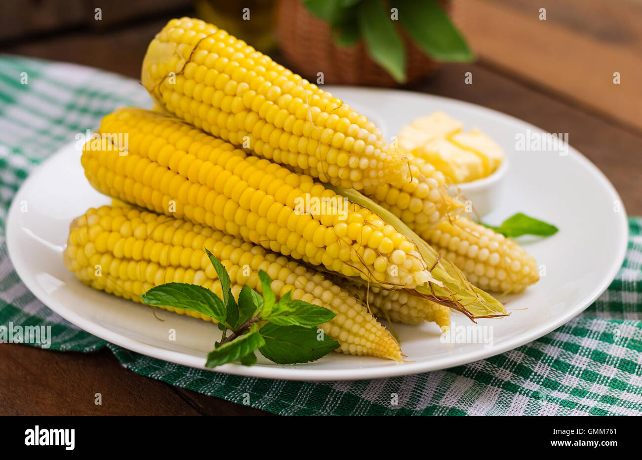 Boiled corn hi-res stock photography and images - Alamy