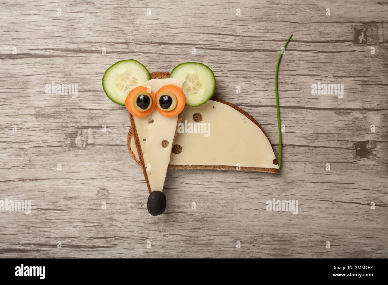 Mouse cheese board hi-res stock photography and images - Alamy