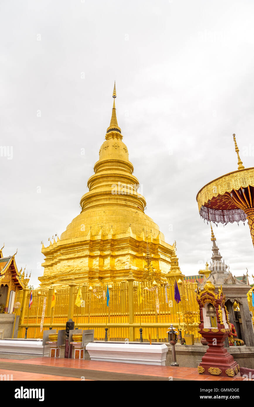 Wat Phra That Hariphunchai temple in Lamphun,Thailand Stock Photo - Alamy