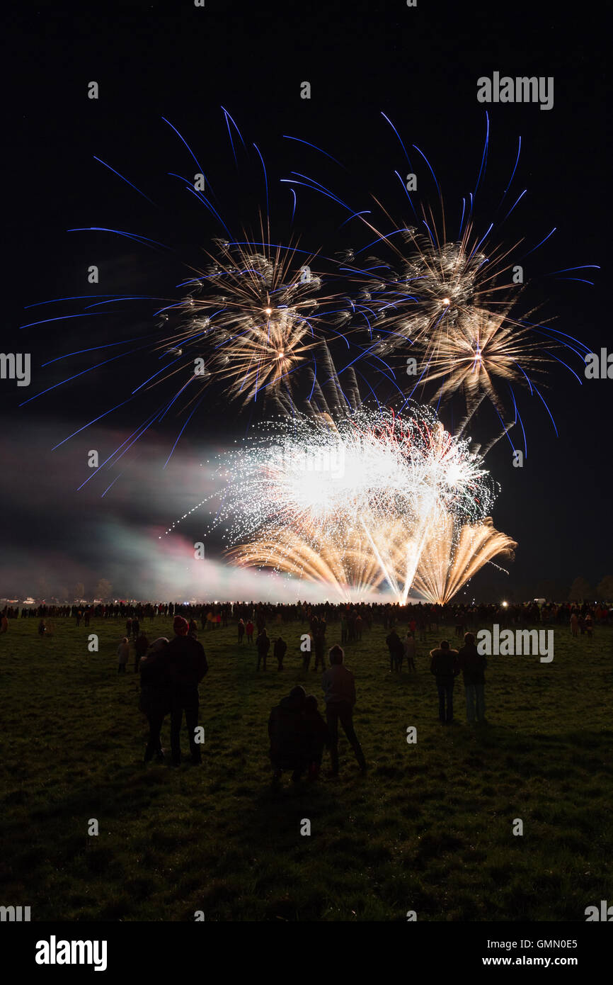 Yorkshire fireworks hi-res stock photography and images - Alamy