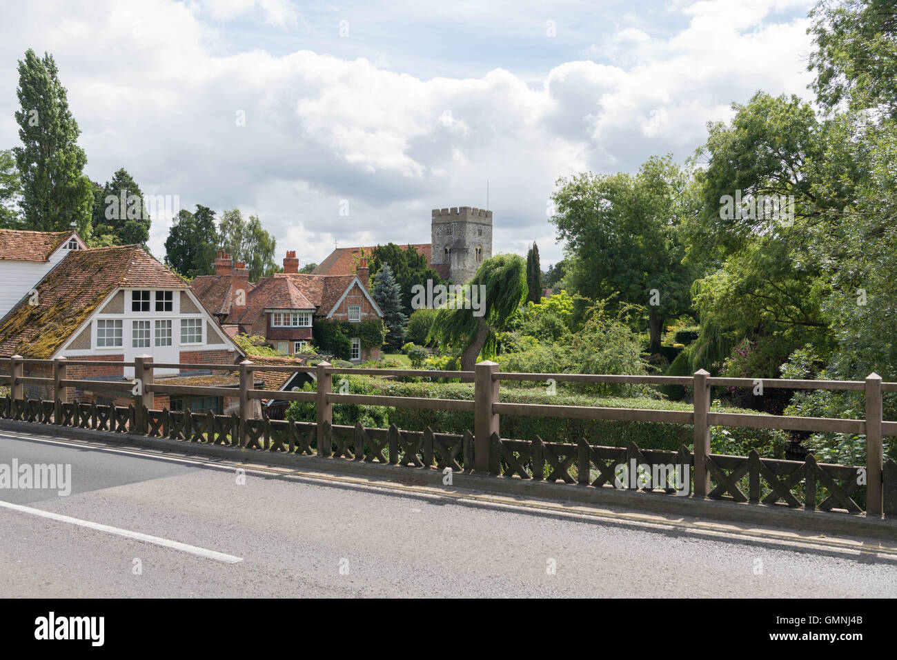 Goring On Thames High Resolution Stock Photography and Images - Alamy