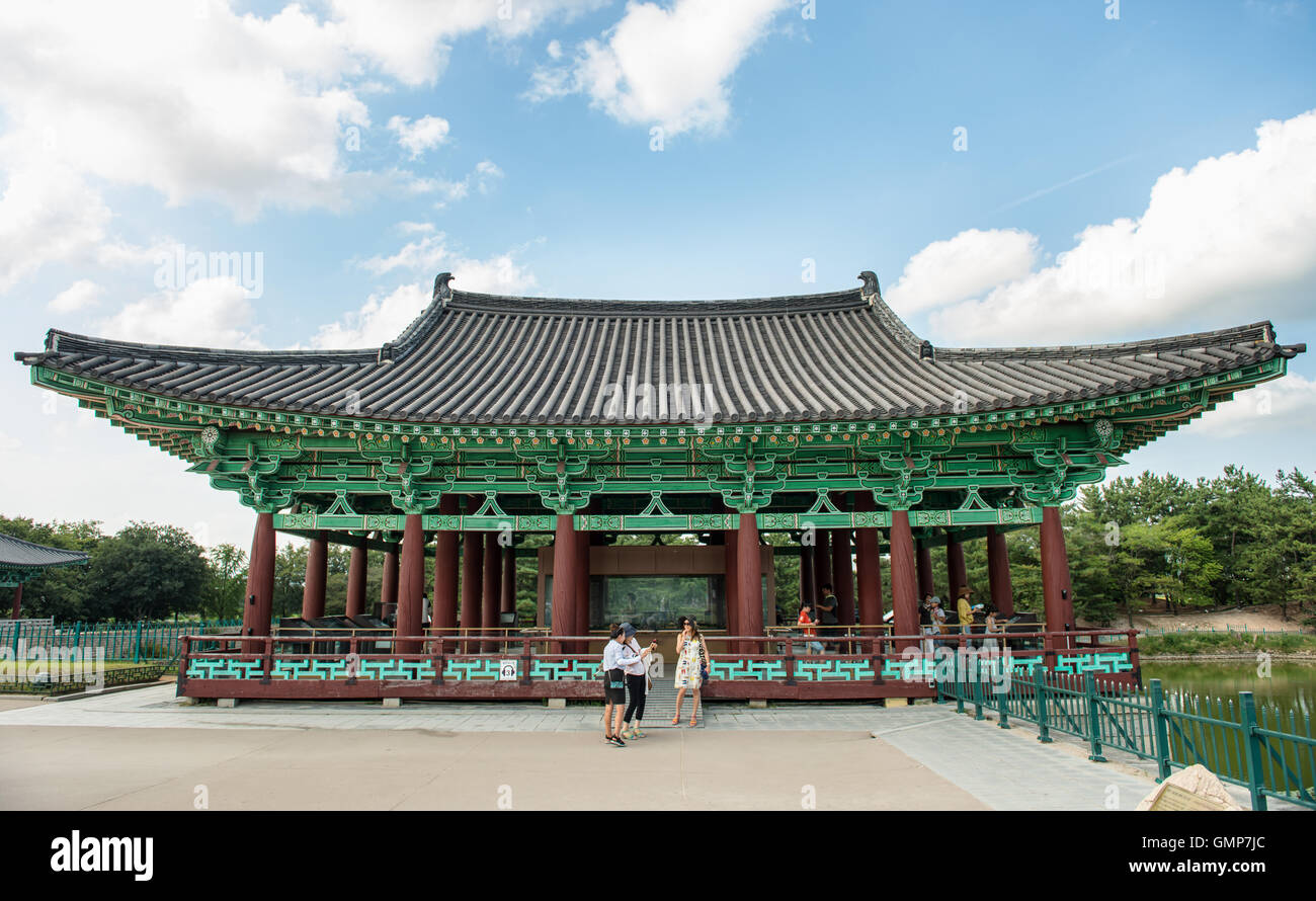 Gyeongju donggung palace and wolji pond hi-res stock photography and ...