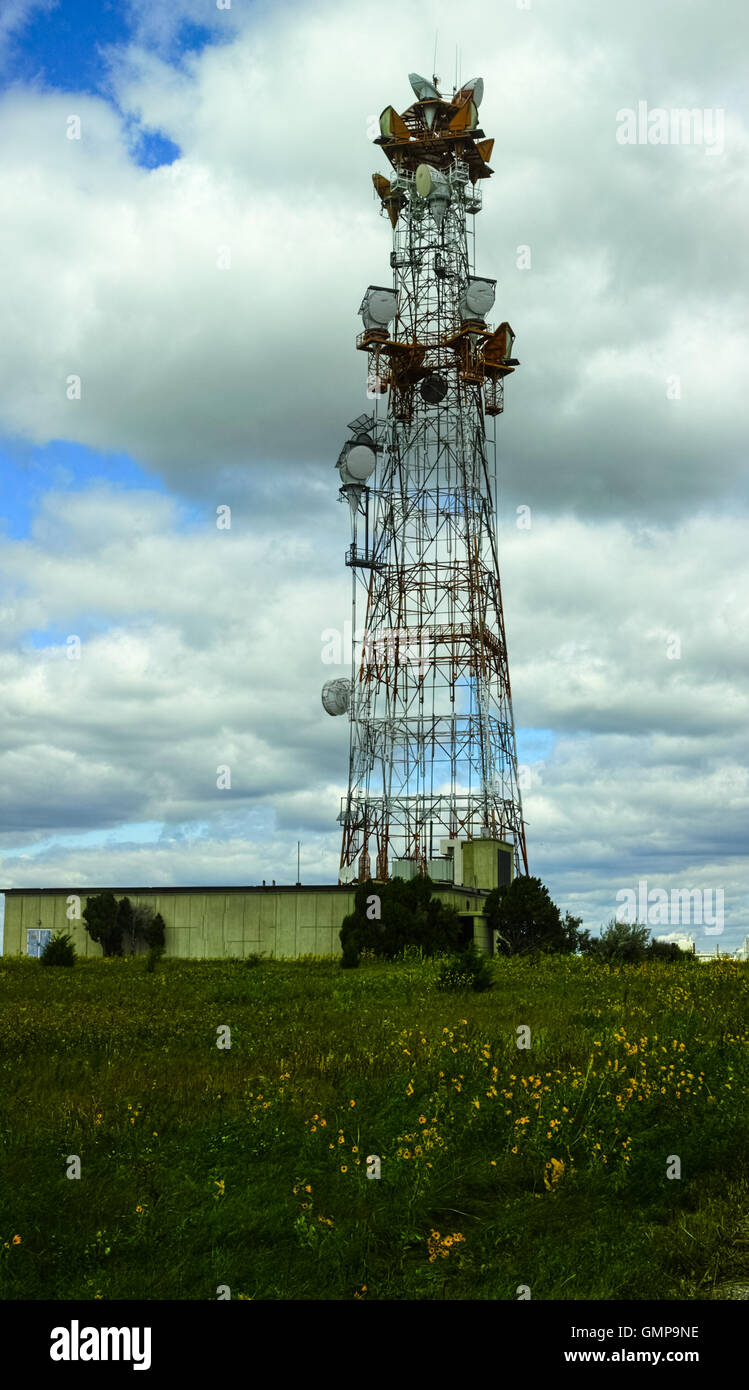 Black and white cell tower hi-res stock photography and images - Alamy