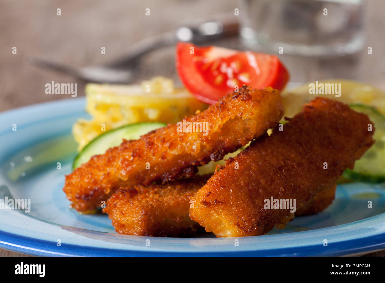 Frozen breaded cod fish fingers hi-res stock photography and images - Alamy
