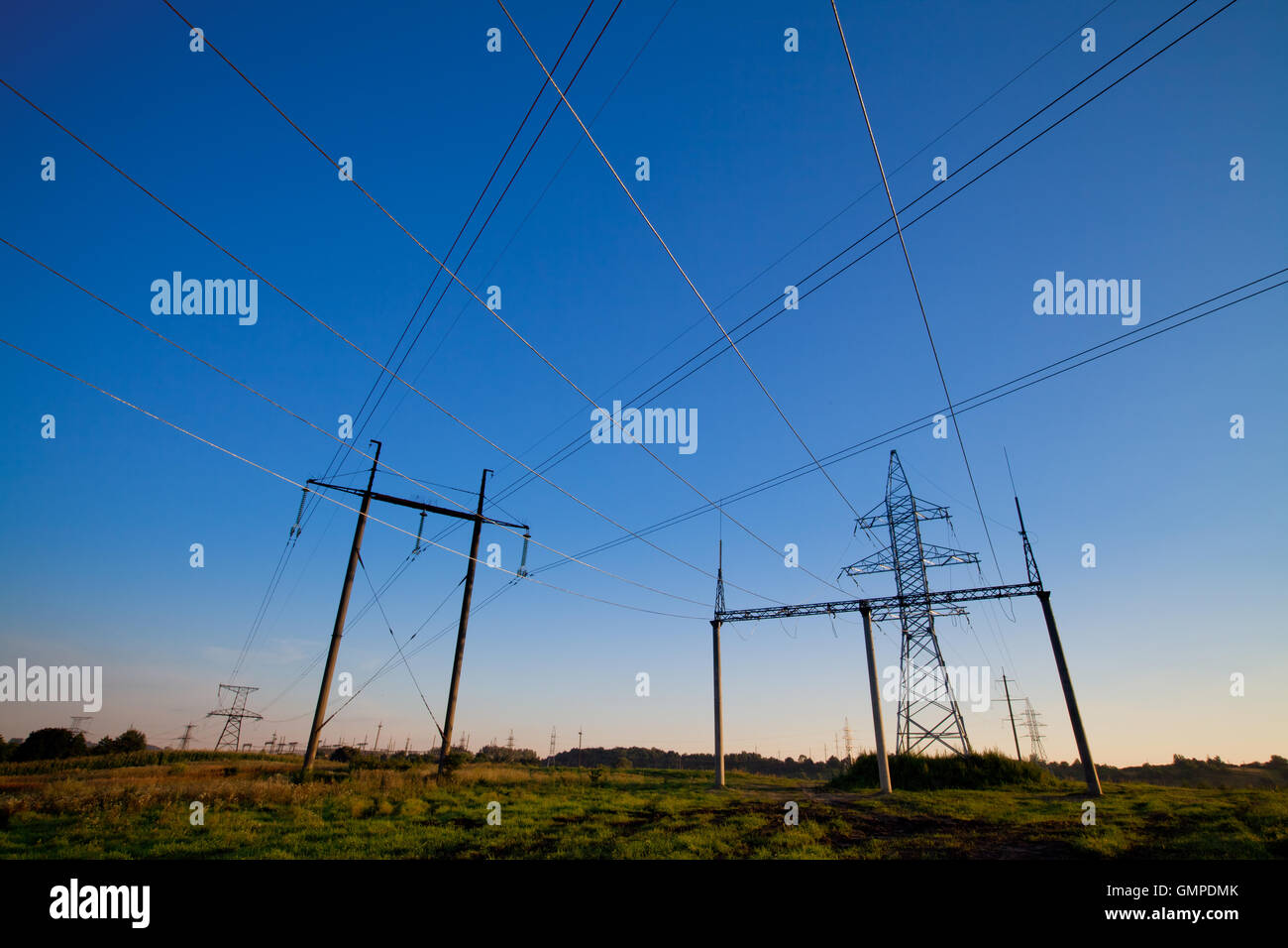 Wires construction hi-res stock photography and images - Alamy