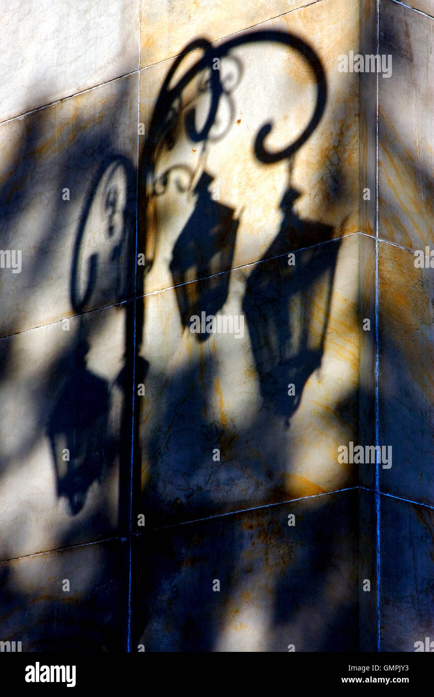 shadow of a street lamp Stock Photo - Alamy