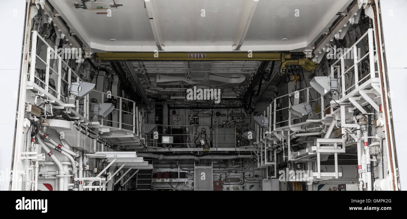 Black light room poster hi-res stock photography and images - Alamy