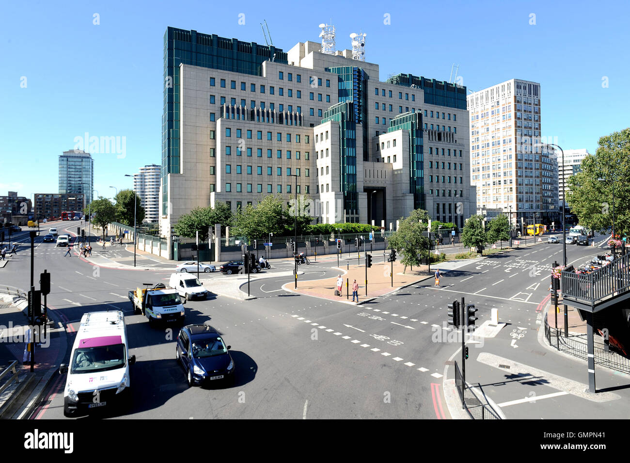 General view of the Secret Intelligence Service building headquarters ...