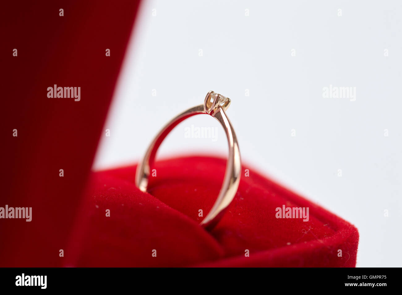 gold ring in a box Stock Photo - Alamy
