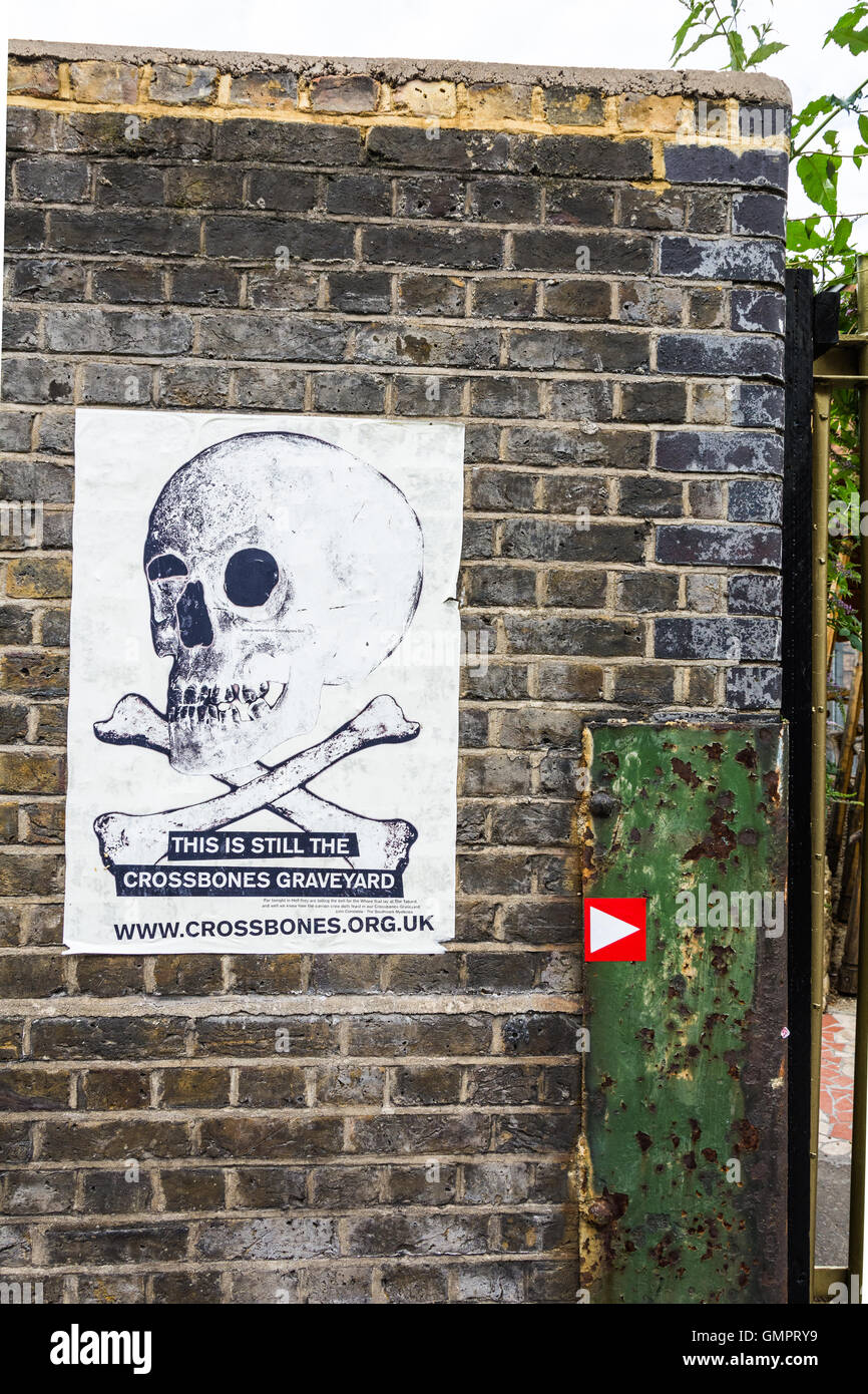 Crossbones graveyard southwark hi-res stock photography and images - Alamy