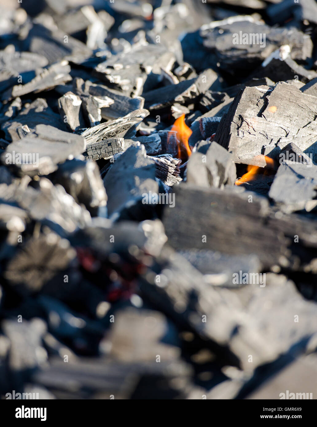 Coal food hi-res stock photography and images - Alamy